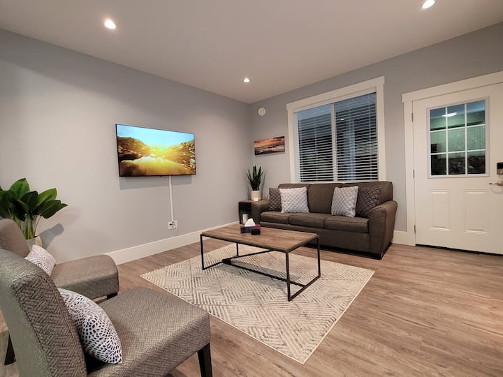 Private 2br Suite In Prestigious Hammod Bay Area! - 나나이모