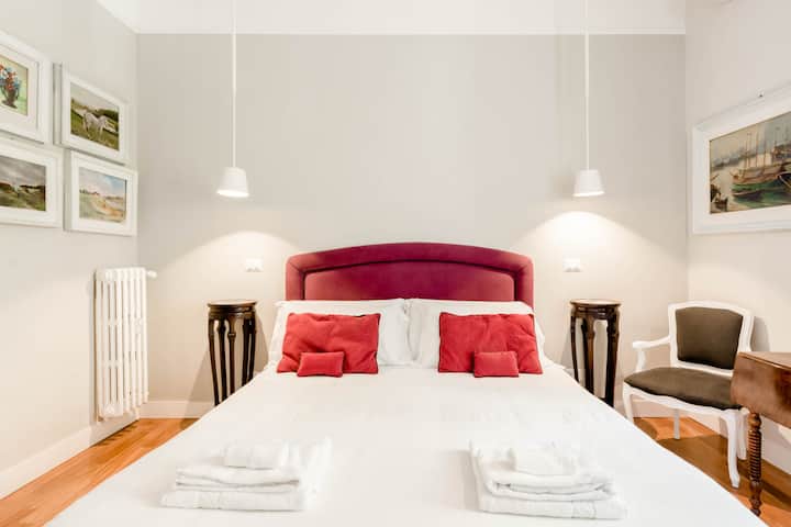 Vatican Luxury Designer Apartment - Vatican City