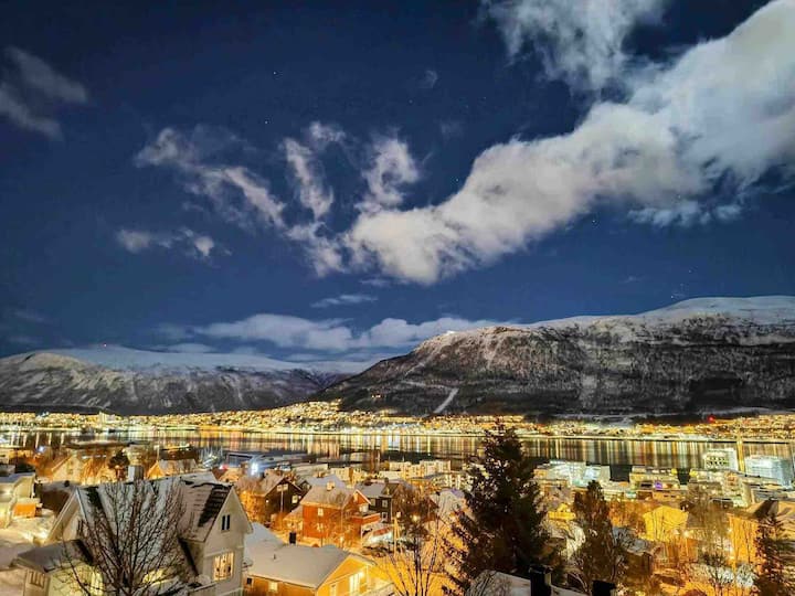 Central And Family Friendly Apt. With Parking - Tromsø