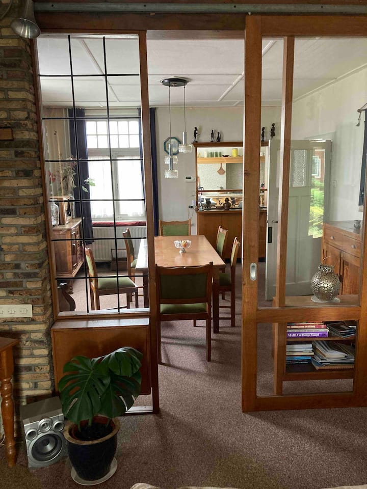 K5 Ruime Vintage Familiekamer 2-4 Pers+kids - Uden