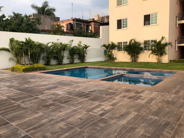 Bello Depto. Al Lado De La Alberca. Netflix, Wifi - Cuernavaca