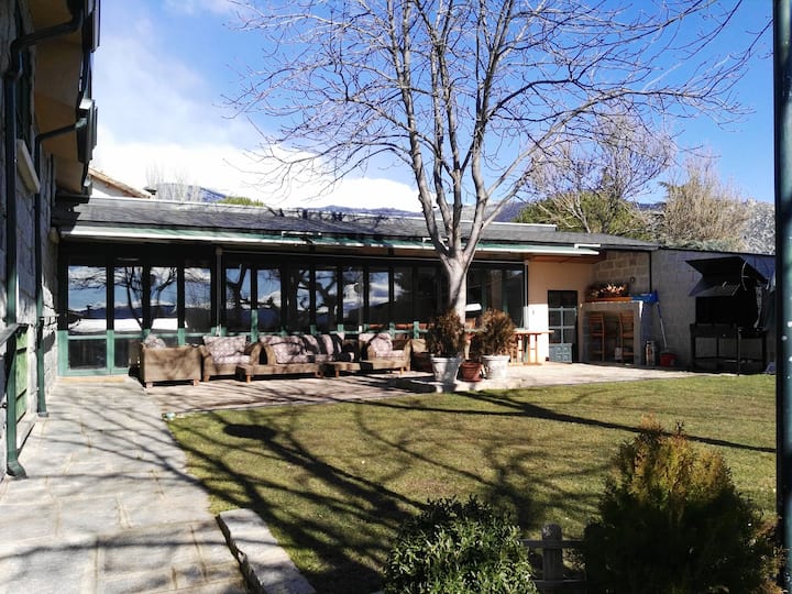 Casa Ana Para, 8/15 P.
Vt 4640 - Los Molinos