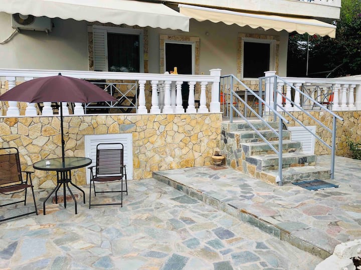 Kineta Apartment Near The Sea - Мегара