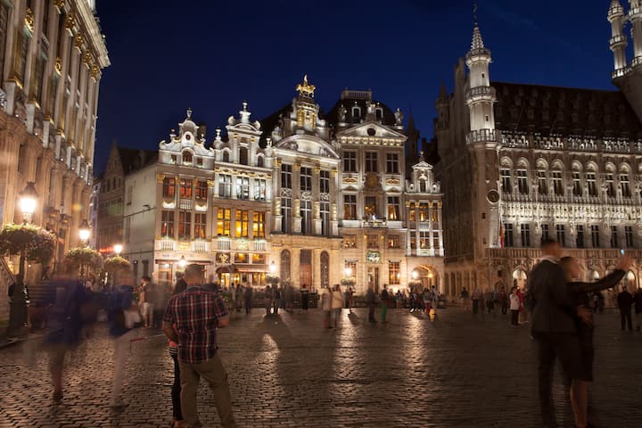 Grand Place Residence A Luxury Historical Landmark - Brussels Region