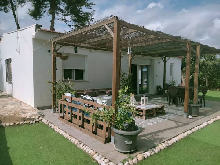Casa Con Terreno Muy Cerca De Valencia - Paterna