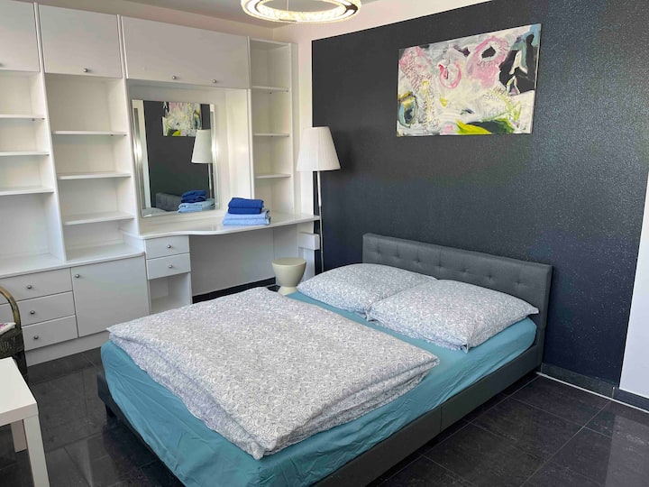 Beautiful Bright Room 5min Away Muc - Freising