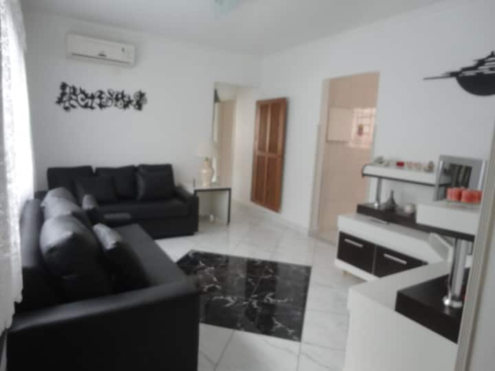 Apto Aconchegante Na Enseada - 5 Min A Pé Da Praia - Guarujá