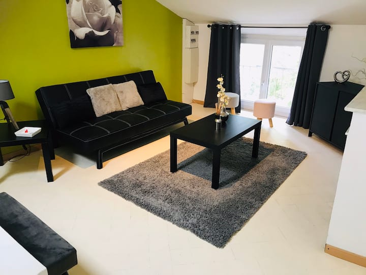 Joli Appartement Meublé Au Cœur De Carpentras - Monteux