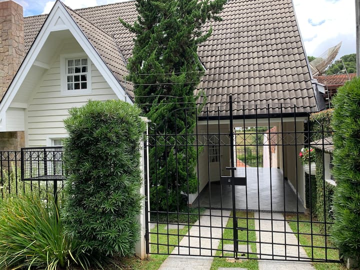 Aconchego E Tranquilidade Em Campos Do Jordão - Campos do Jordão