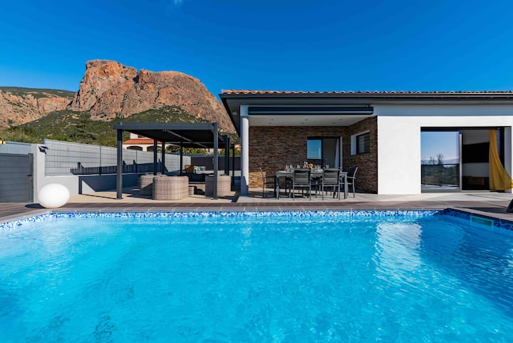 Villa 8 Personnes Avec Piscine Privée - Tiuccia