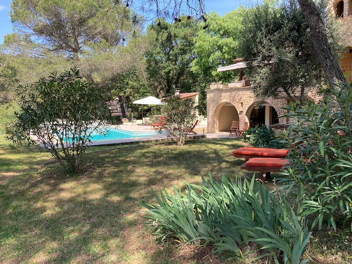 Magnifique Villa Avec Piscine Au Cœur De La Nature - Bagnols-sur-Cèze