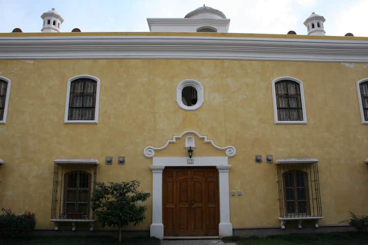 El Lugar Más Bonito De Antigua (A) (Dos Camas) - Guatemala