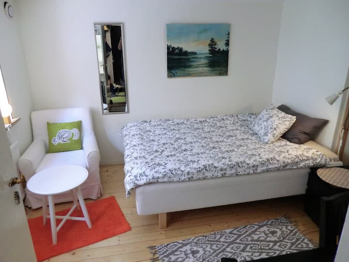 Old Town Getaway For Two In The Center Of Lund - 룬드