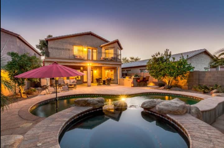 Fab Casa Bliss! Private Pool, Spa & Oasis Backyard - San Tan Valley, AZ