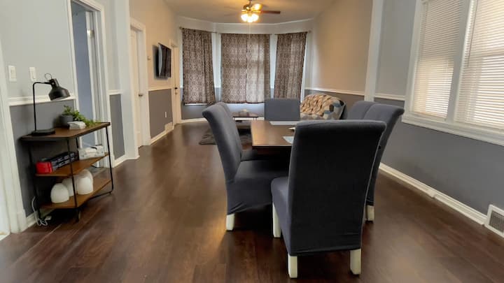 Affordable Condo Near The 606 - Chicago, IL