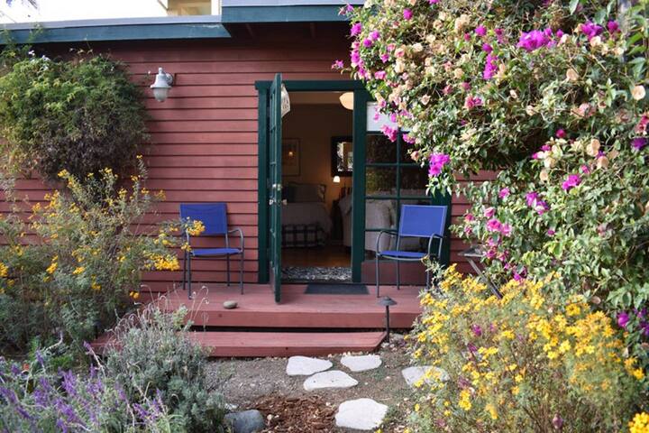 (095) Chateau Marmite - Cayucos, CA