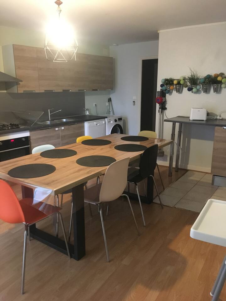 Appartement Spacieux En Centre Ville De Besse - Besse-et-Saint-Anastaise