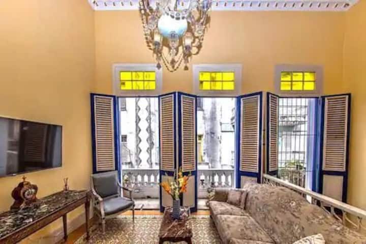 Casa Cubanito Etage Colonial Wifi+éléctricité 24/7 - Havana