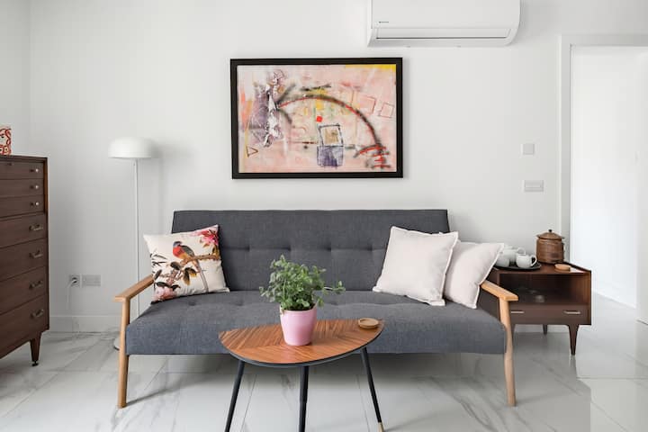 A Central, Historical Duplex With Rooftop Terrace - Valletta