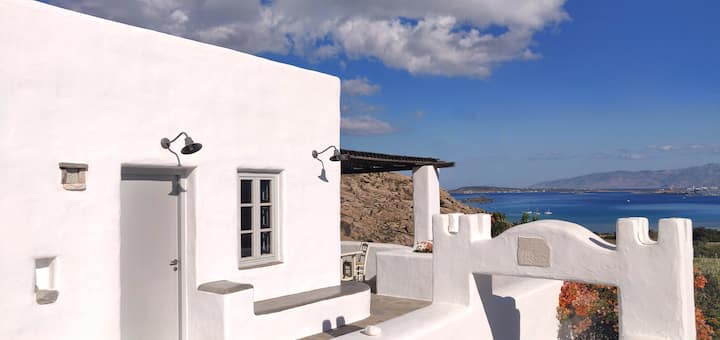 Villa Danai-house&studio,naousa. - Paros