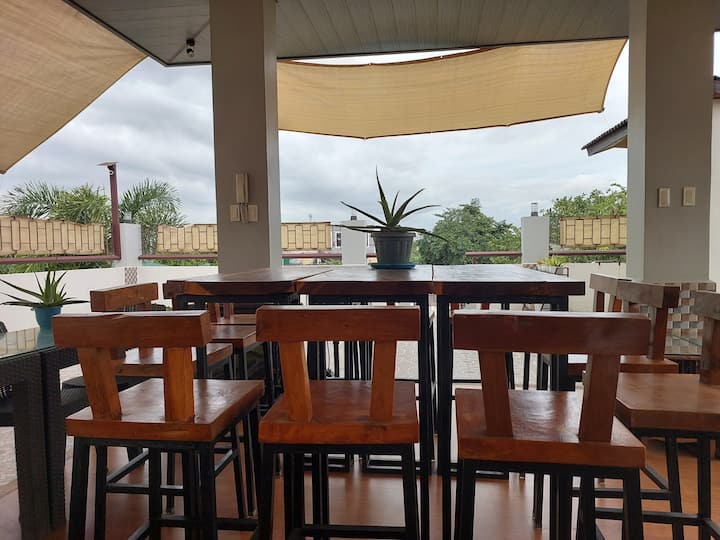 Room Accommodation Near Phil Arena (Double R#5) - Santa Maria