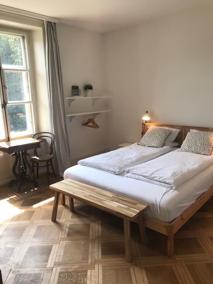 4-bed Room, Shower/toilet On The Floor, Garden - Lucerne