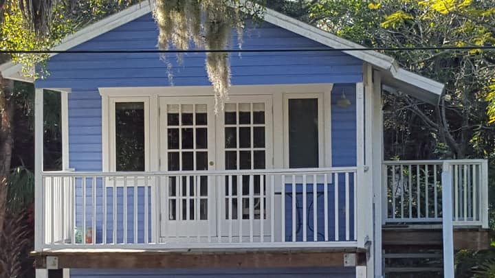 Treetops Studio~adorable Efficiency With Balcony - Sarasota, FL