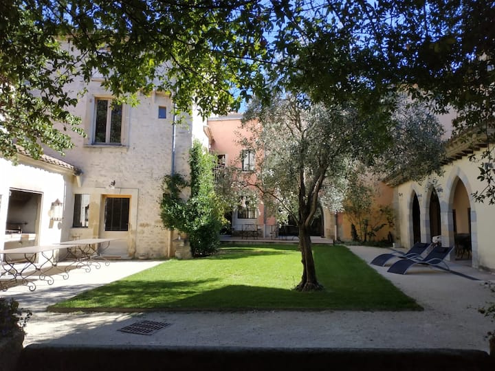 Logis Du Bourg - Enclave Des Papes - Valréas