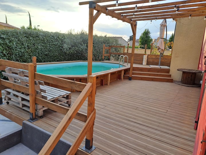 Maison Climatisée Avec Piscine Pour 4 Personnes - Vedène
