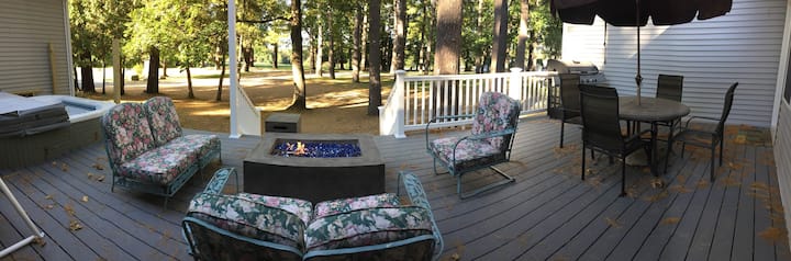 Ranch At Fox Hollow On Laurel Lake - Lenox, MA