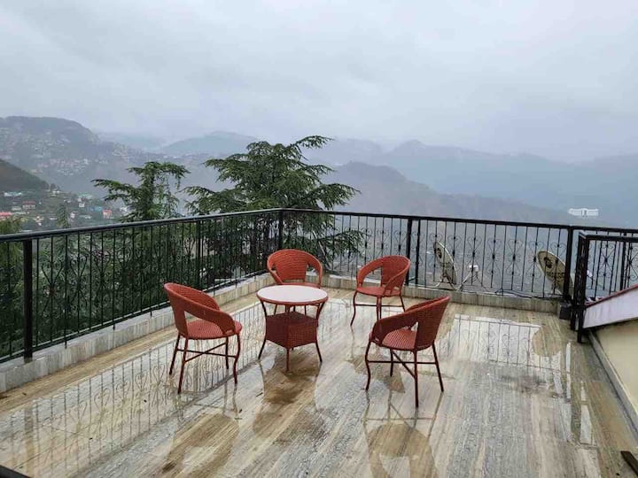 6 Room Prestige Villa Cordial In - Shimla