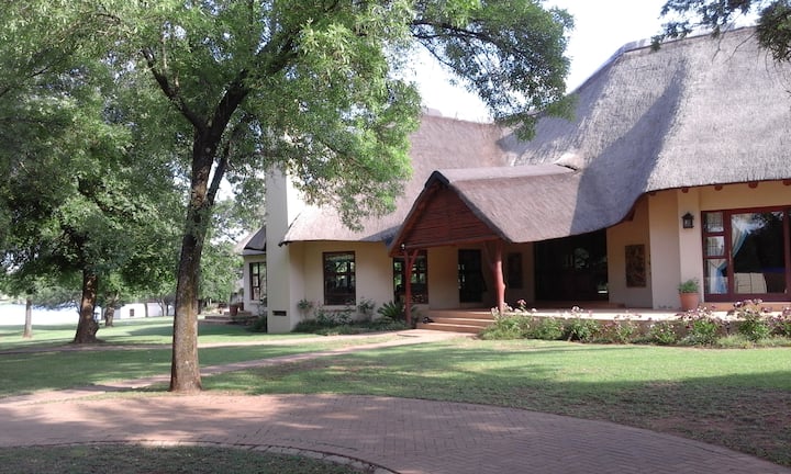 Gentleman's Estate On The Vaal River - Vanderbijlpark