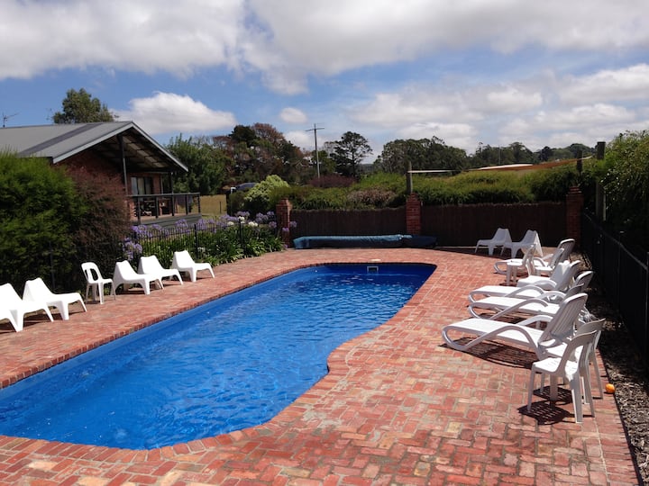 Prom Coast Holiday Lodge - Group Lodge - Fish Creek