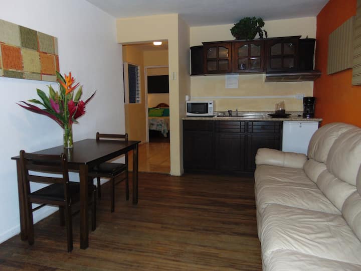 Casalima B&b Apartment #18 (With Free Breakfast) - San José
