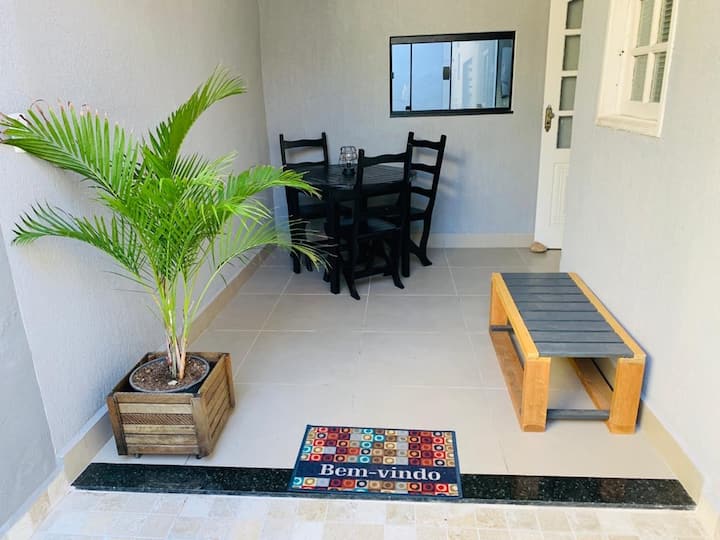 Casa Com óTima Localização Próxima à Praia Grande. - Arraial do Cabo