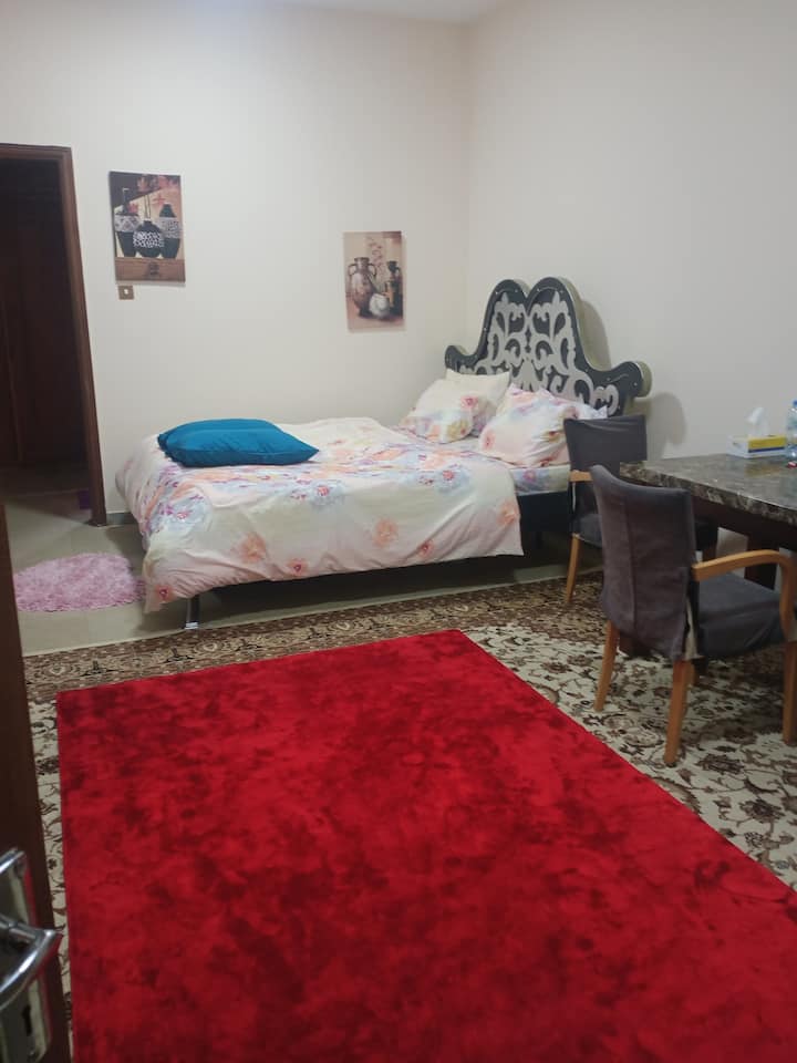 Attached Bathroom Just Side Of Al Ain Mall - Al Ain