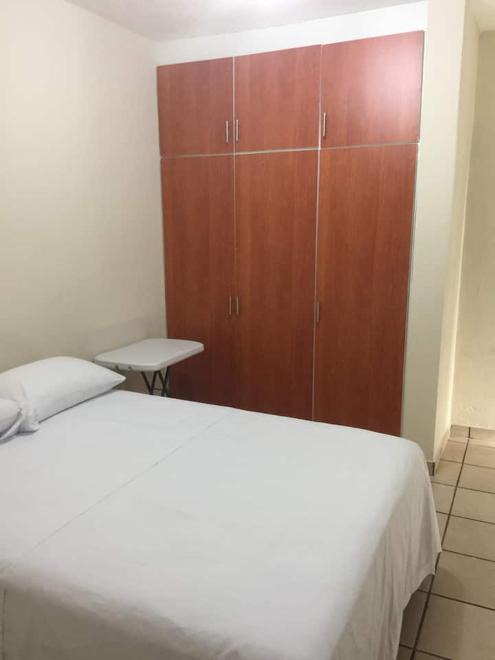 Depto Margarita, Jardines Vista Hermosa - Colima