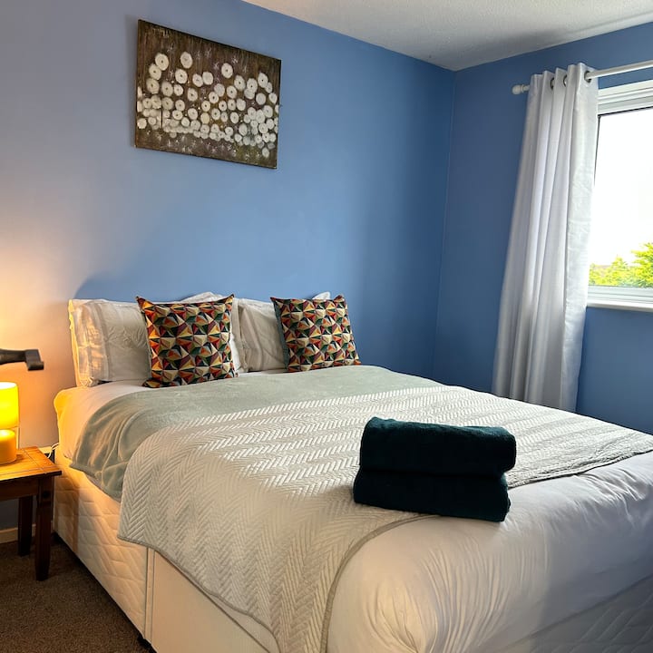 Tranquil Flat | Gloucester | Free Parking - Gloucestershire