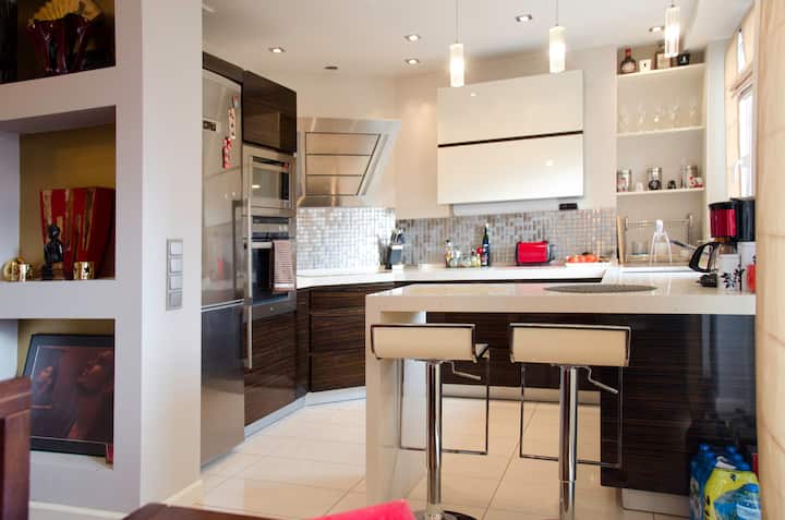 Perfectly Located Modern Apartment - Warschau