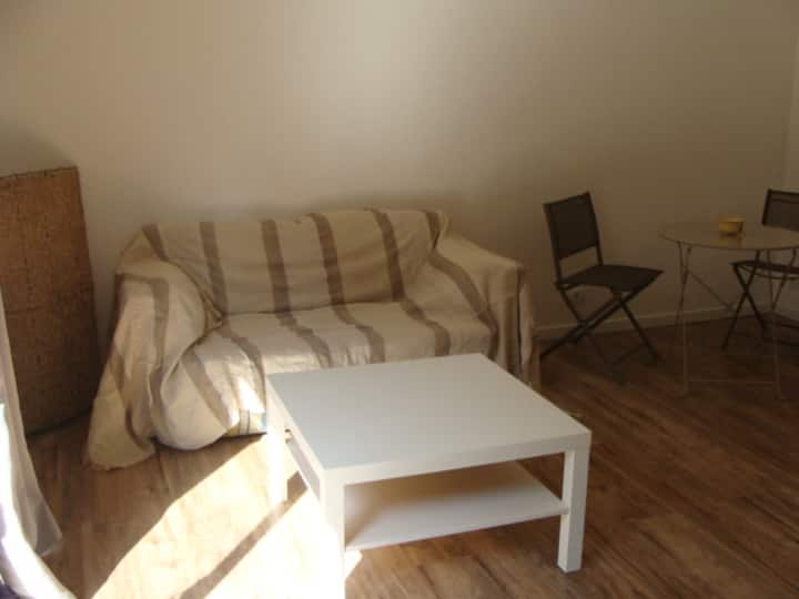Charmant Studio Dans Cadre Bucolique - Plage de Hyères