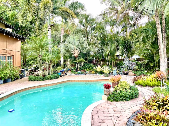 Tropical Oasis Haven 3br W/pool - Fort Lauderdale