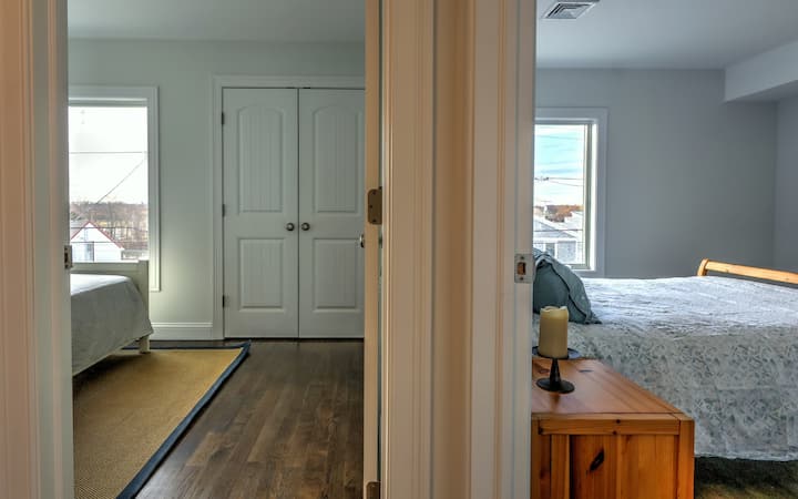 Newly Built Beach House Getaway - Stratford, CT