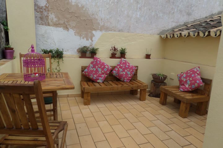 Typical House City Center W/terrace - Faro