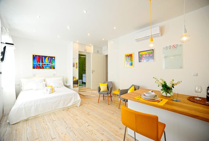 Demicheli Apartment - Split