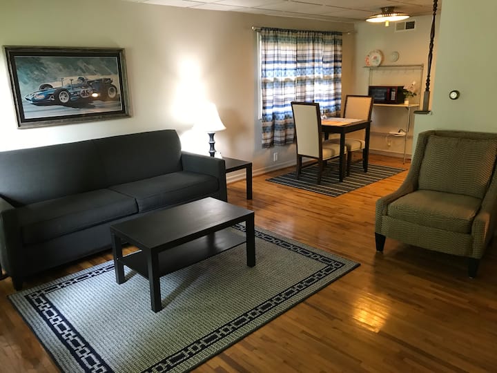 1 Br. Perfect For The Worker On The Road. - Lima, OH