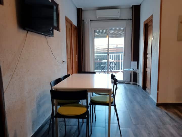 Encorts/ C. Ciencias/ruzafa  N·reg. Vt-37994-v - Valencia