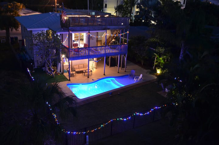 Ami Sunset Beach - Gulf View Retreat W/ Pool+decks - Bradenton Beach, FL