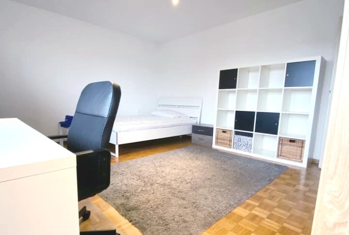 Ruhiges Zimmer1v4 Berufstätigenwg Mit Balkon(ku56) - Karlsruhe