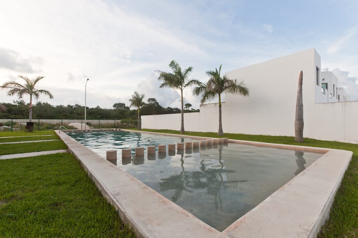 Entire House In The Caribe Residencial Subdivision - Riviera Maya