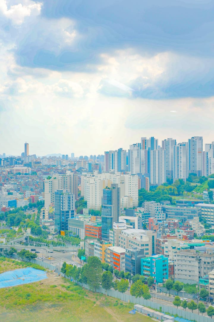 [서울역 도보 5분/시청역 도보 5분/초고층/시티공원뷰/ 장박 할인] 넓고 조용한 레지던스 - Seoul